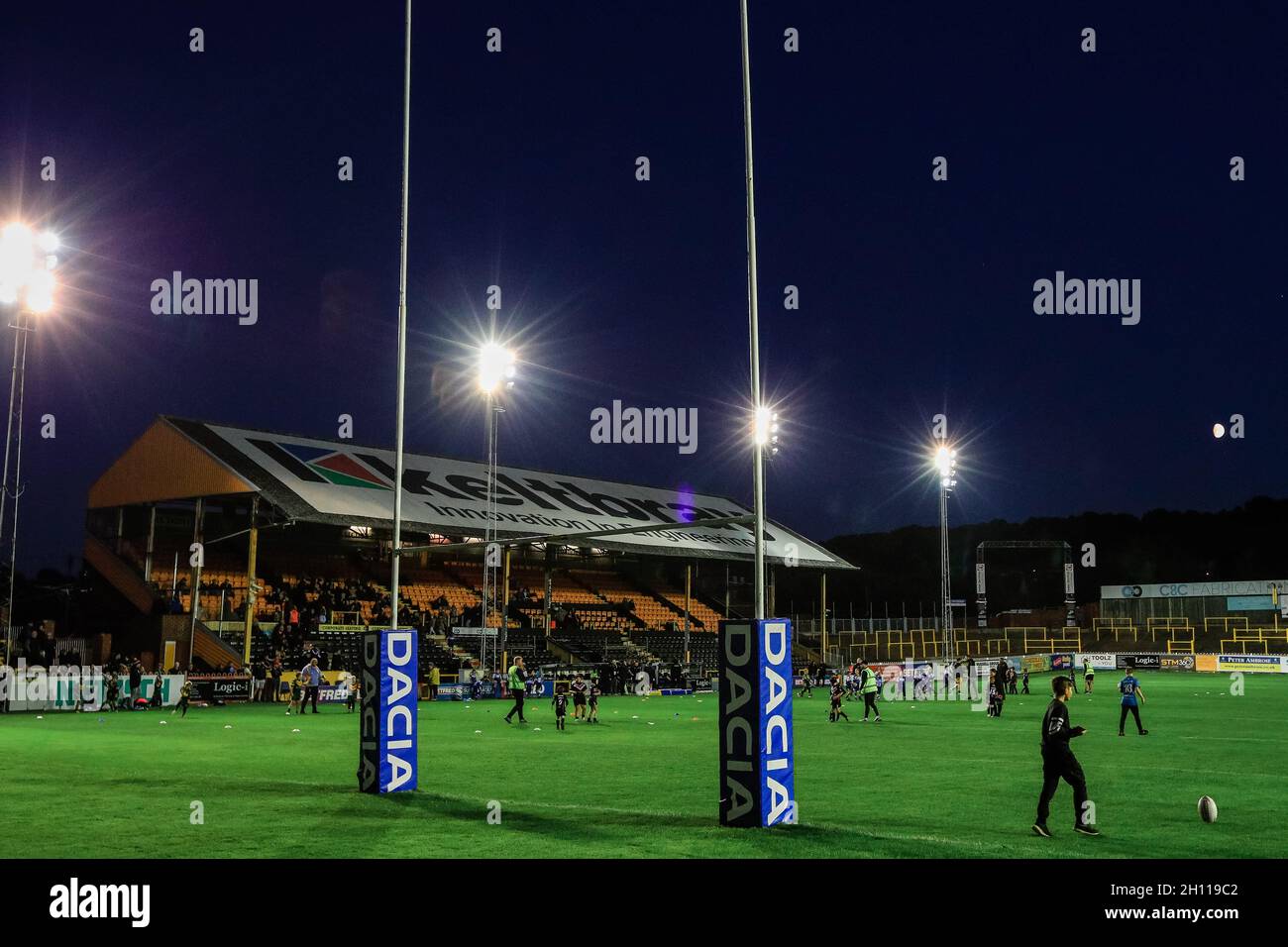 Jungle stadium hi-res stock photography and images - Alamy