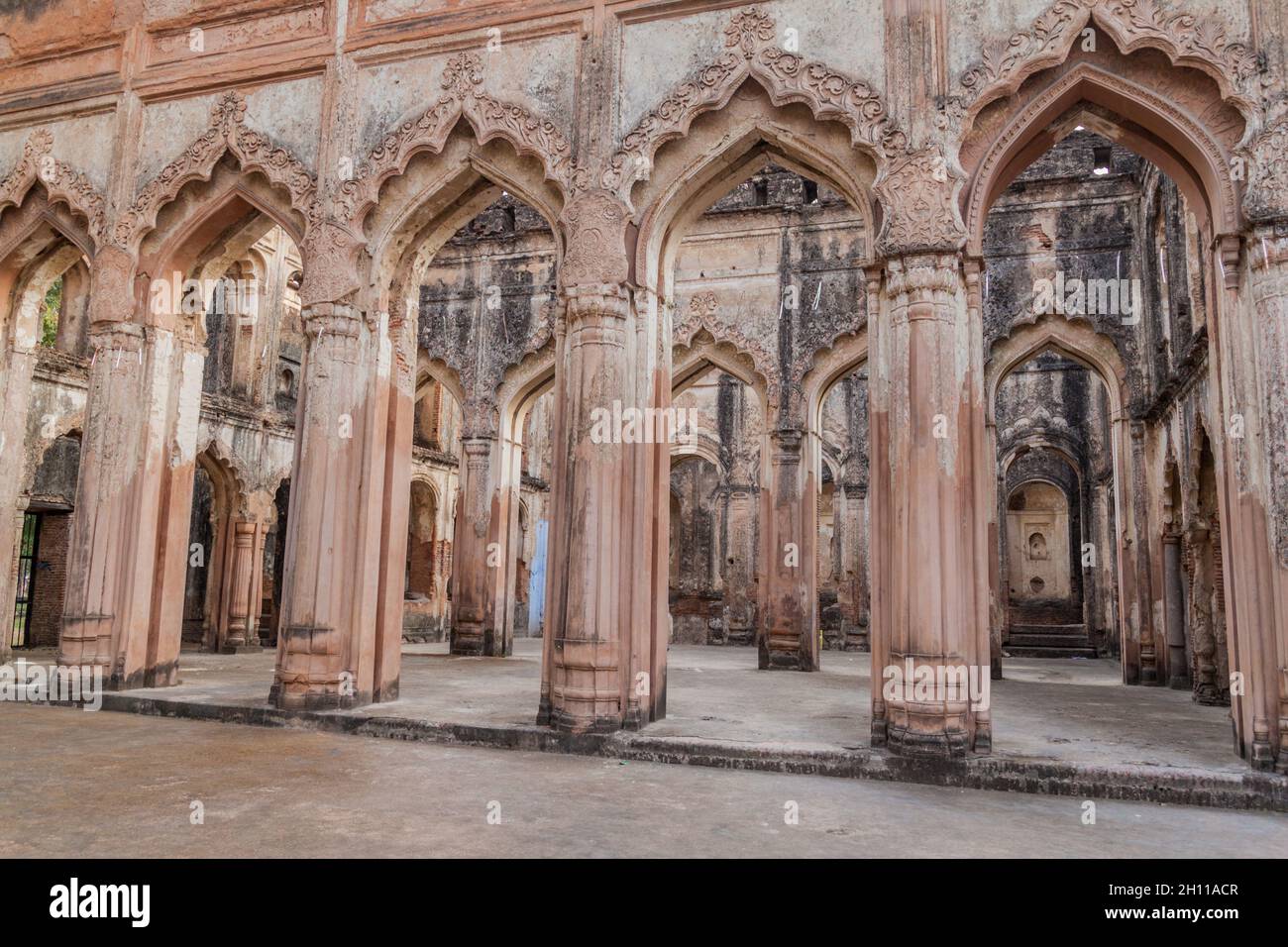 Lucknow buildings hi-res stock photography and images - Alamy