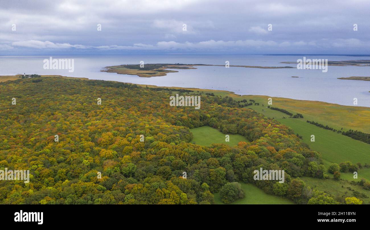 Autumn colored dramatic coastal seascape Stock Photo - Alamy