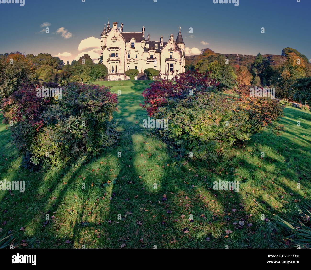 Dog suicide bridge overtoun hi-res stock photography and images - Alamy