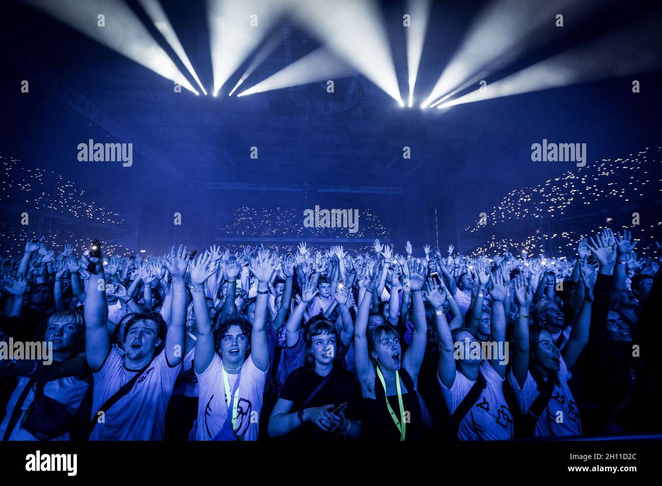 Stadium concert hi-res stock photography and images - Alamy