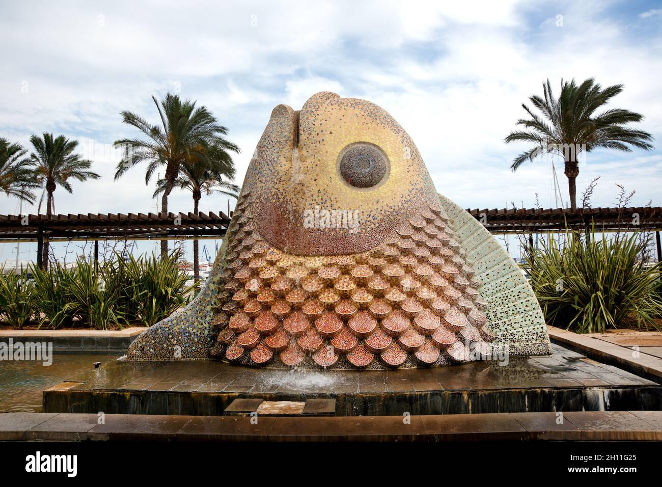 El Grao, Castellon de la Plana, ceramic fish sclupture Stock Photo - Alamy
