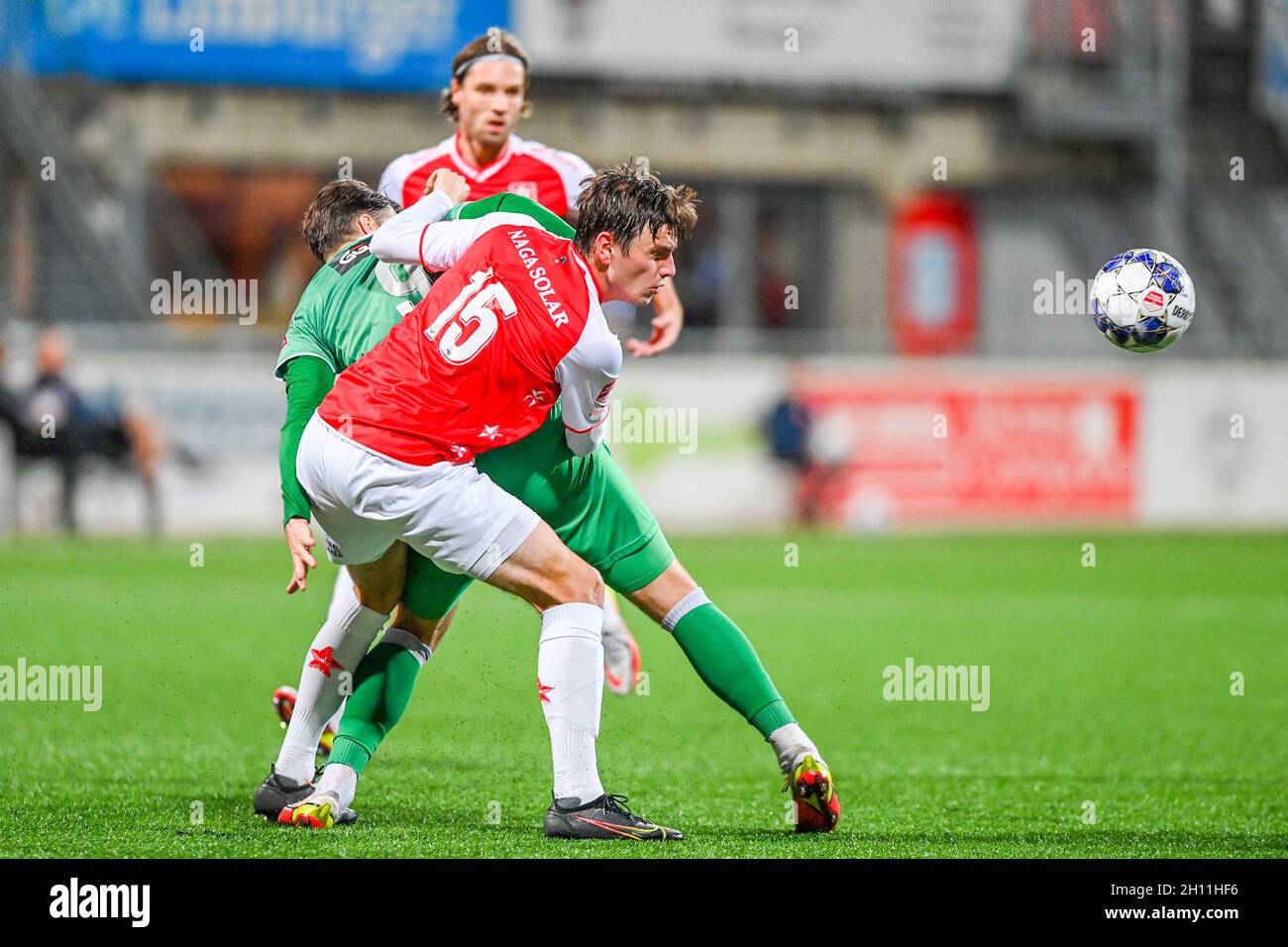 MAASTRICHT, 01-10-2021, De Geusselt Stadium, Dutch ...