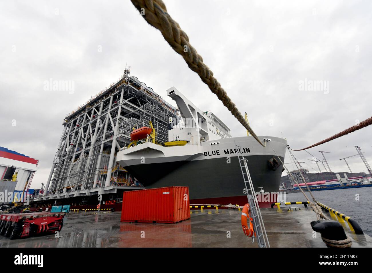 Concrete Shipbuilding High Resolution Stock Photography and Images - Alamy