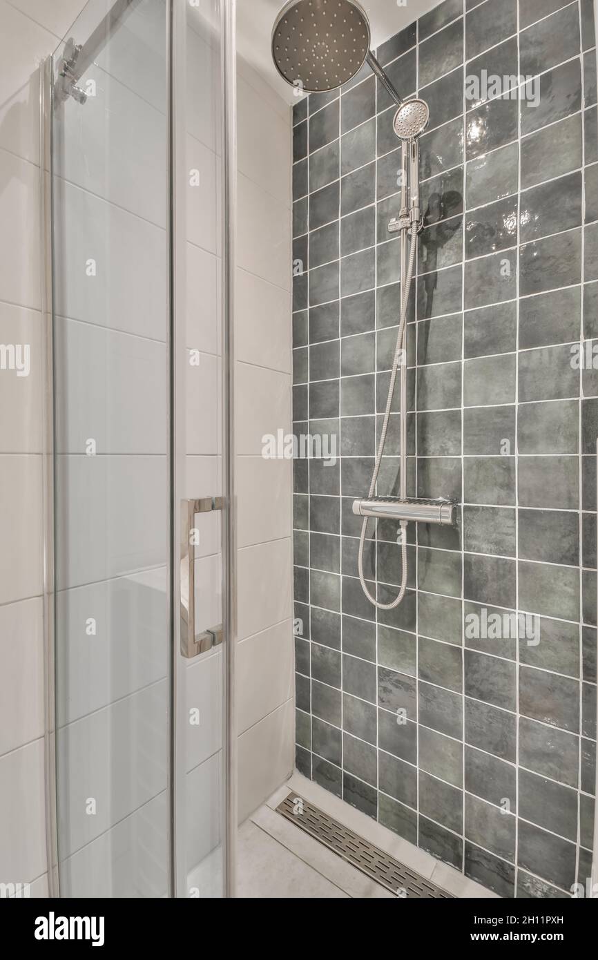 Clean comfortable shower in the bathroom Stock Photo - Alamy
