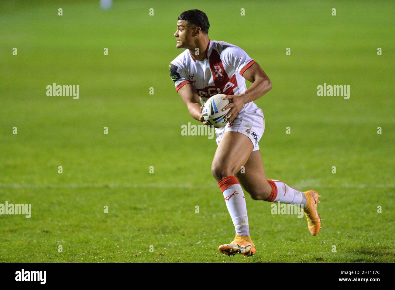Clapping son football hi-res stock photography and images - Alamy