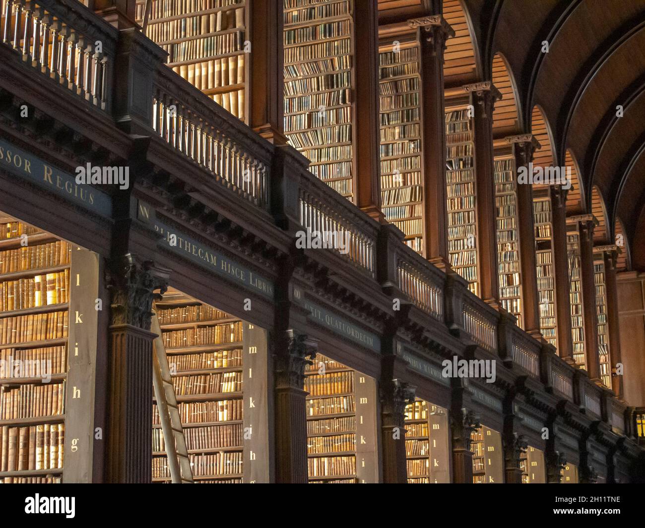 Trinity College Dublin Long Room Library Stock Photo - Alamy