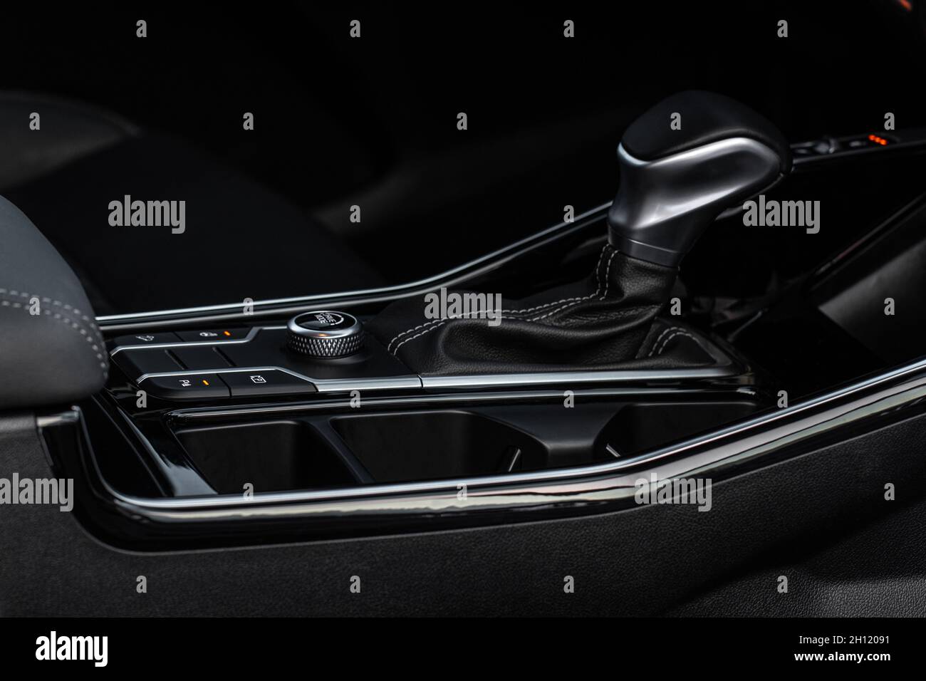 Modern automatic gearbox. Close up of the gearbox transmission handle ...