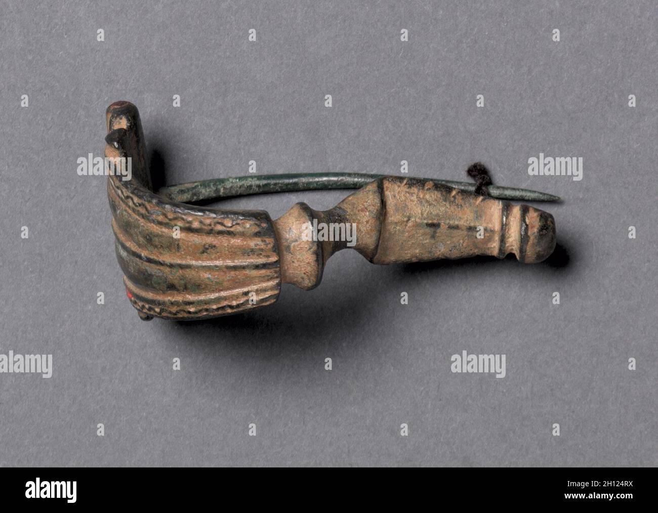 Iron fibula hi-res stock photography and images - Alamy