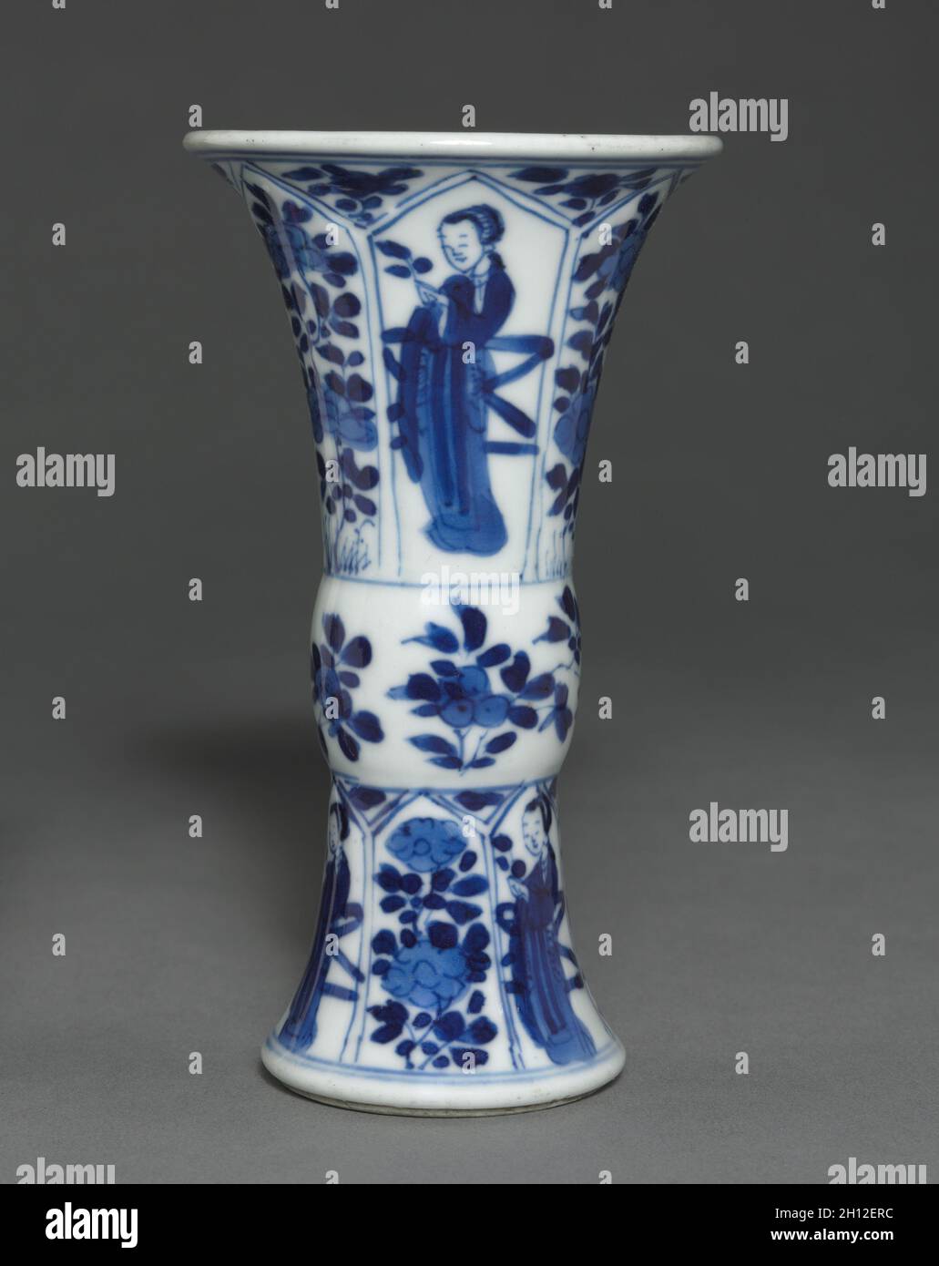 Beaker, 19th Century. China, Qing dynasty (1644-1911), Daoguang reign ...