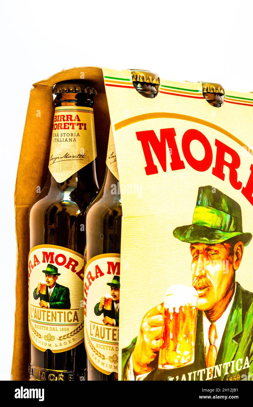 6 pack beer can hi-res stock photography and images - Alamy