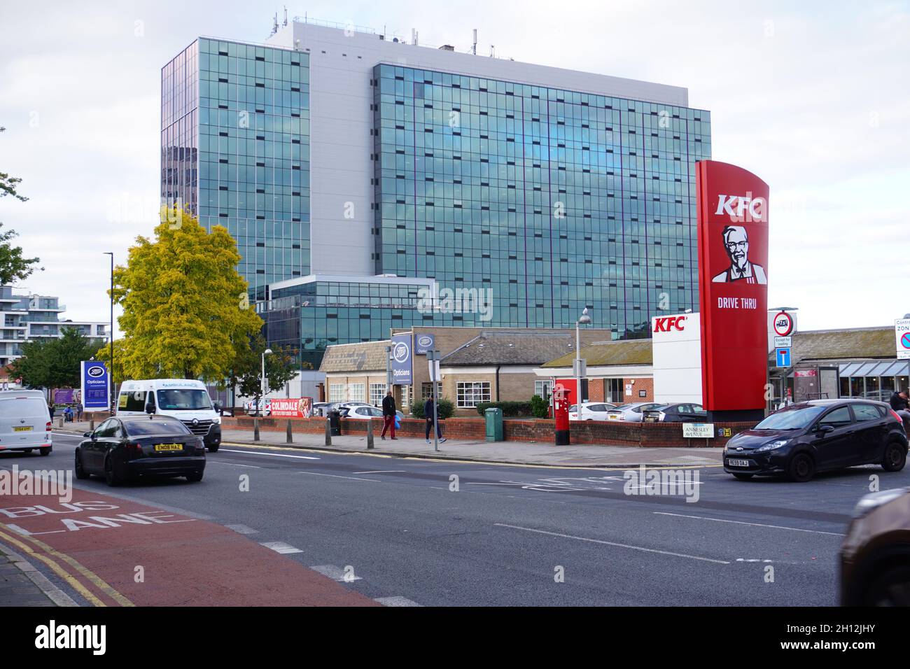 Colindale london 2021 hi-res stock photography and images - Alamy