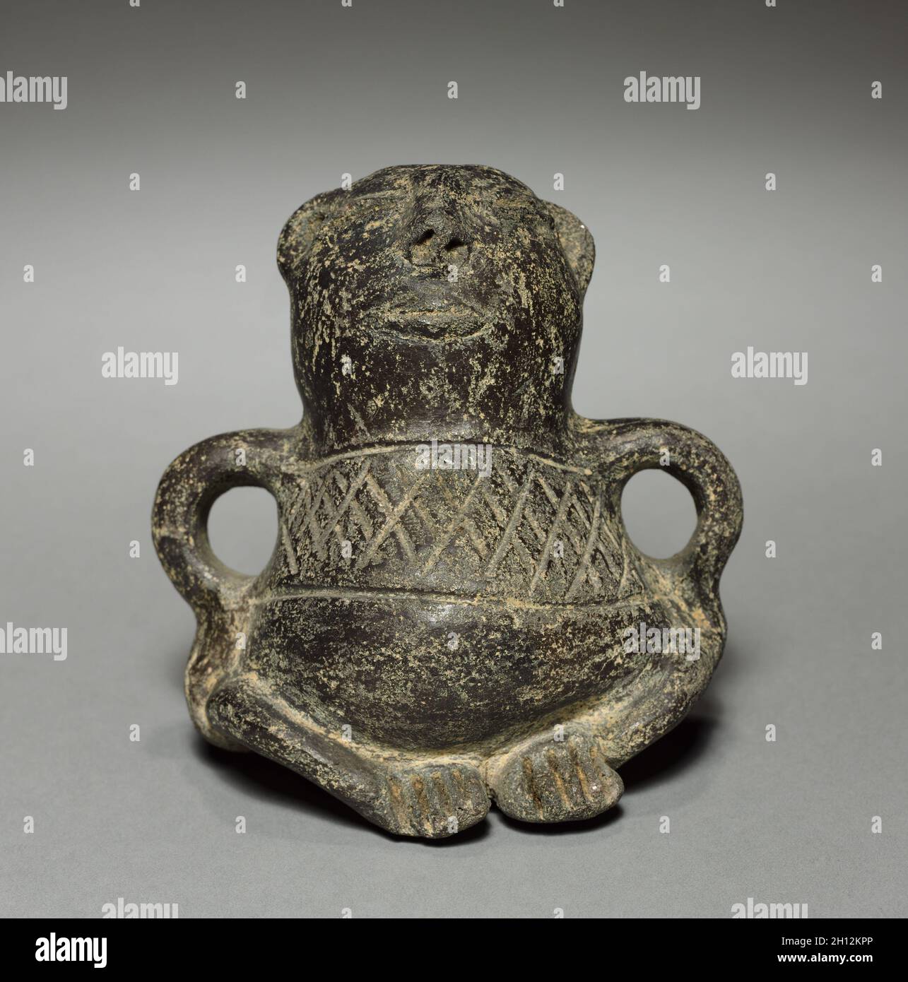 Seated Figure, before 1921. Colombia. Pottery; diameter: 12.2 cm (4 13/ ...