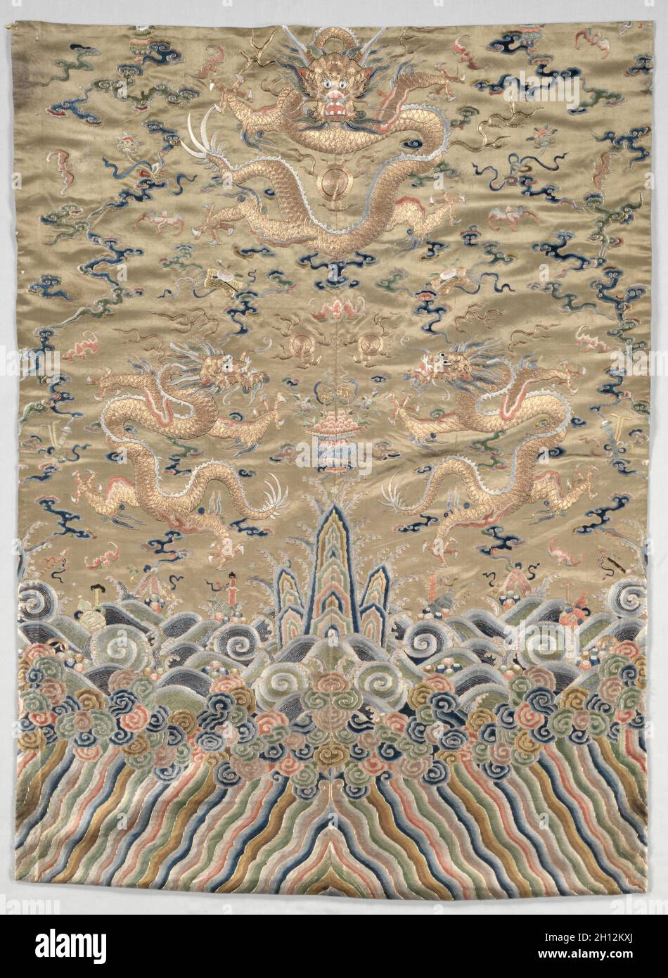 Mandarin robe hi-res stock photography and images - Alamy