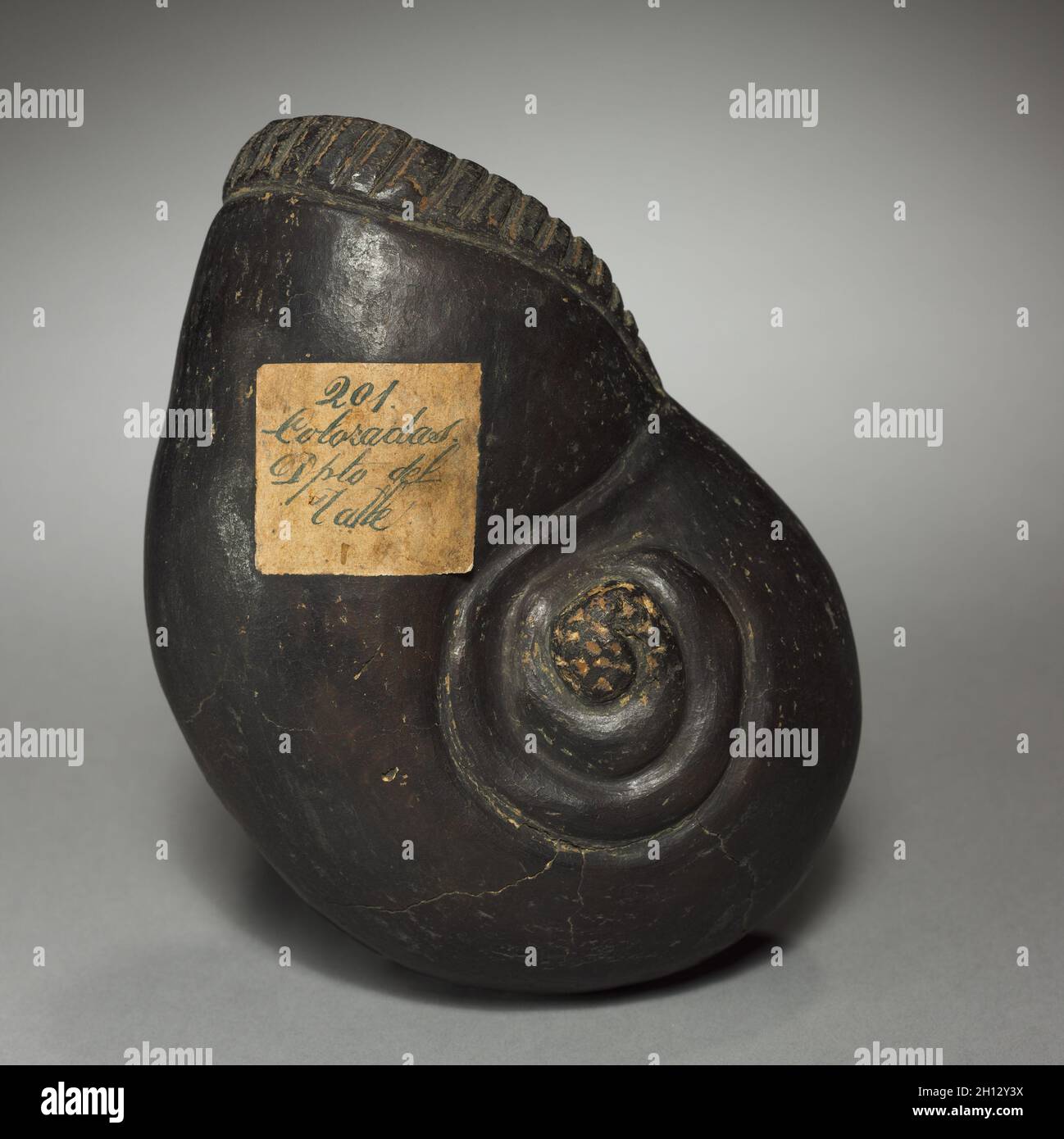 Large Snail, before 1921. Colombia. Pottery; overall: 13 cm (5 1/8 in ...