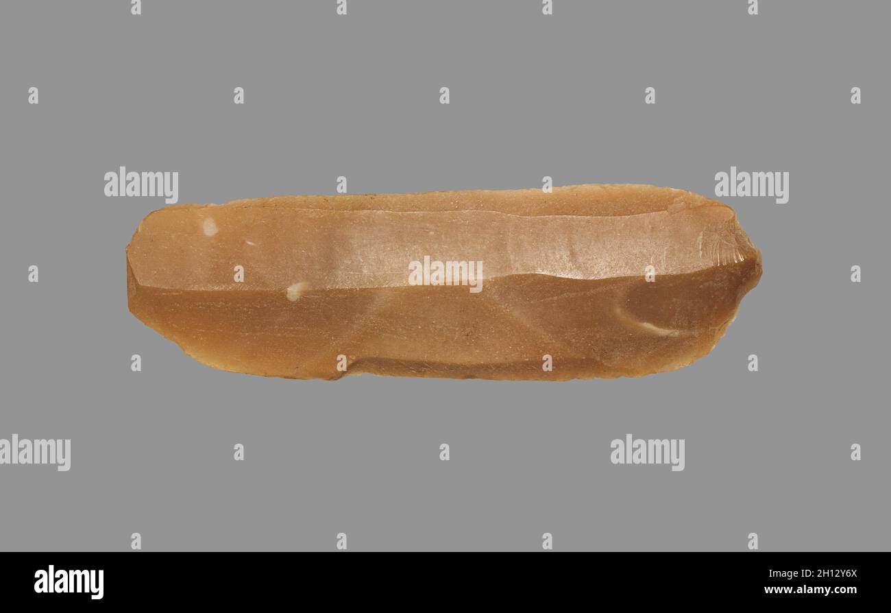 Flint sickle hi-res stock photography and images - Alamy