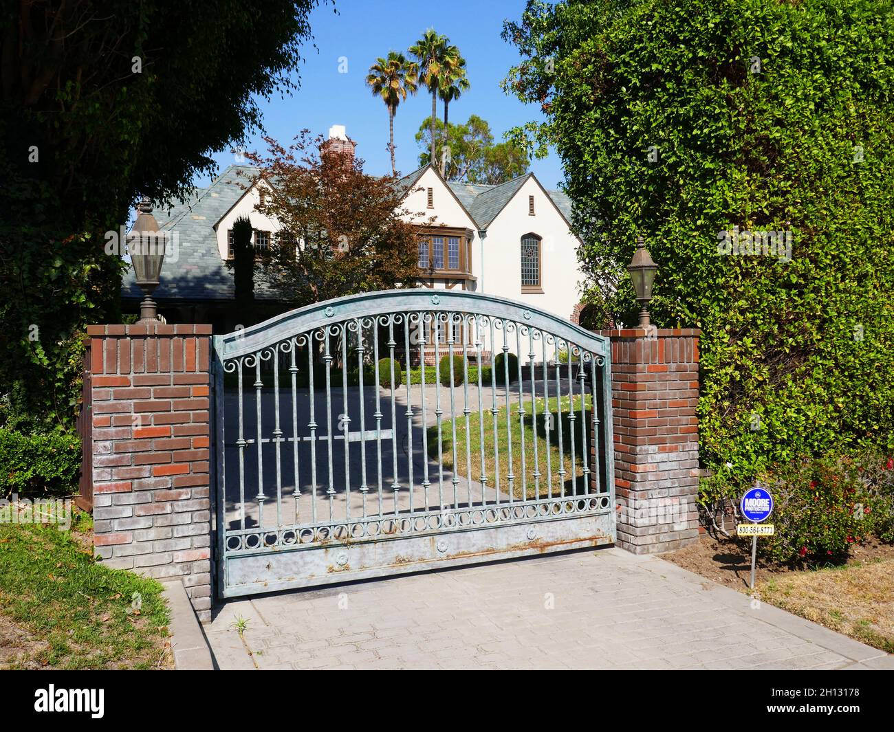 Beverly Hills, California, USA 8th September 2021 A general view of ...
