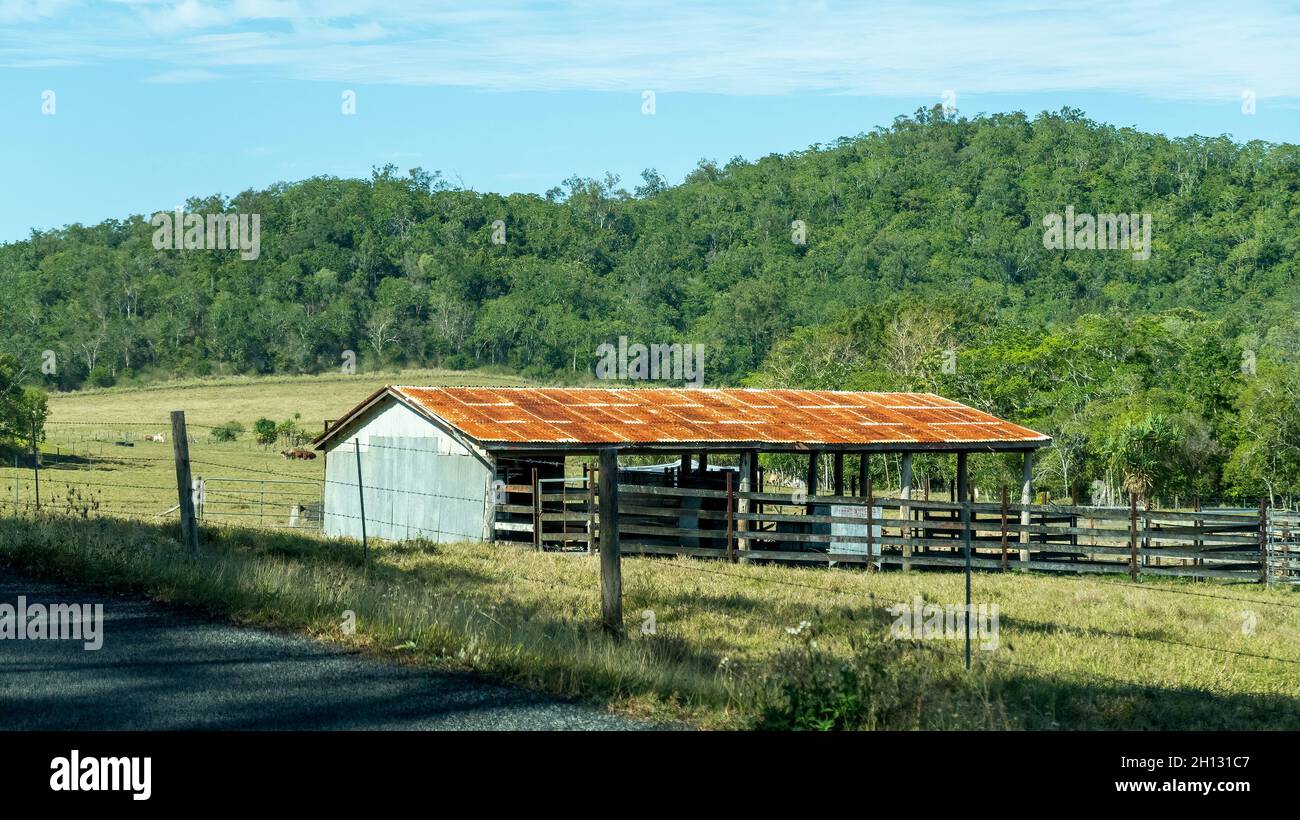 Wooden cattle yards hi-res stock photography and images - Alamy