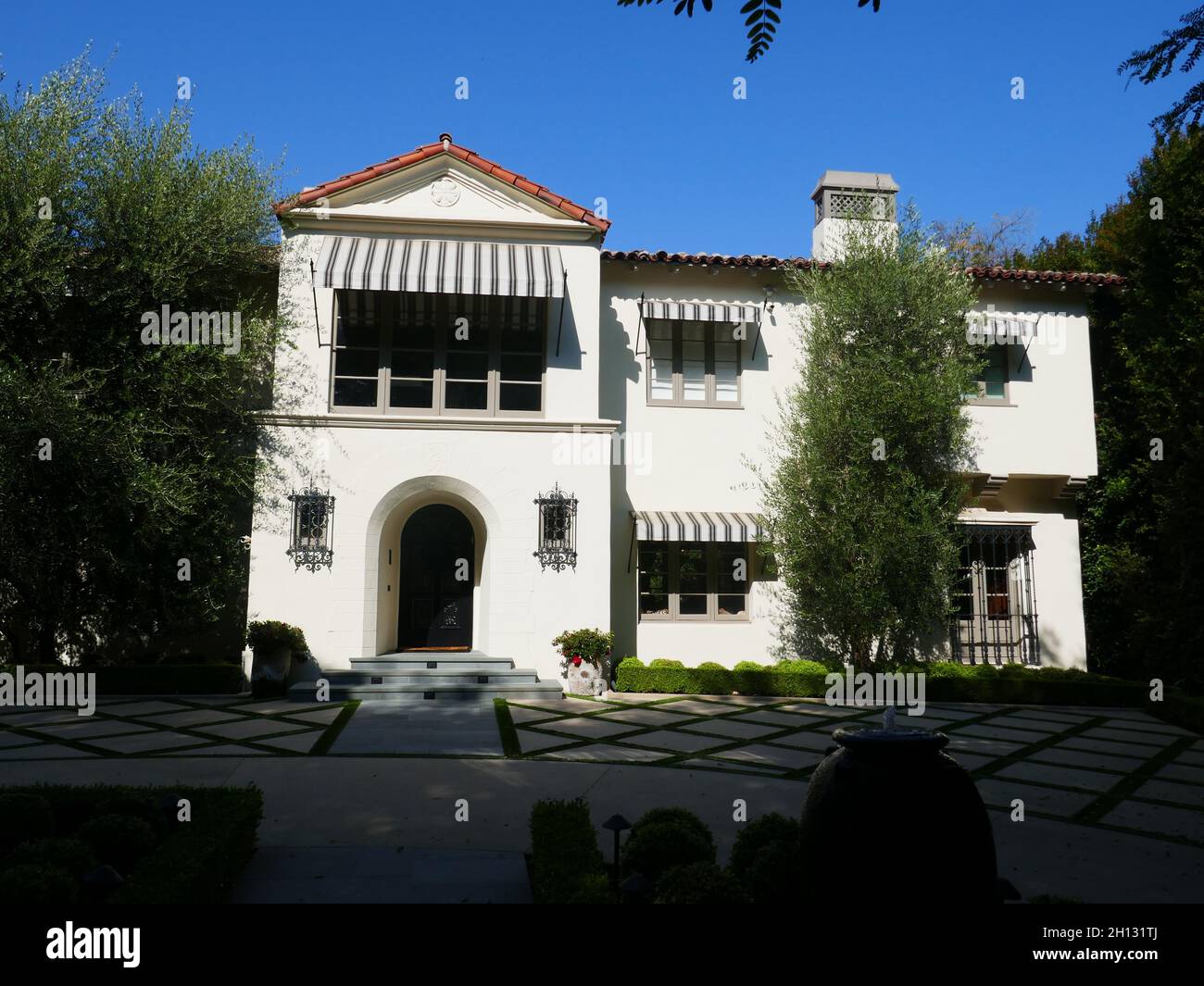 Raymond griffiths hi-res stock photography and images - Alamy