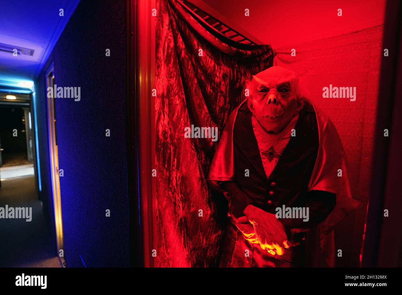 St. Louis, USA. 15th Oct, 2021. A ghoul character sits on a spooky ...