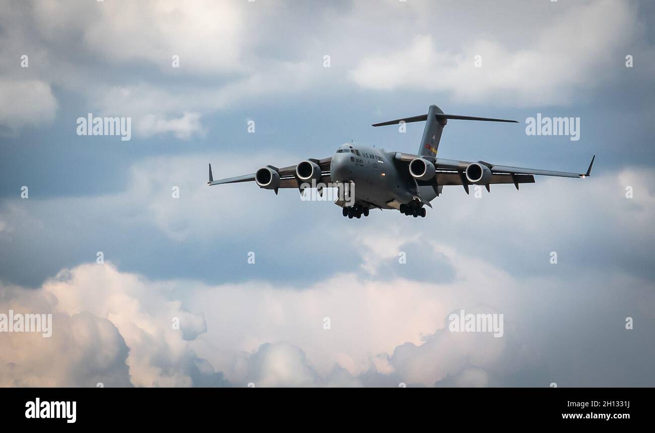 A C-17 Globemaster III from the 452nd Air Mobility Wing, March Air Reserve Base, CA makes its ...