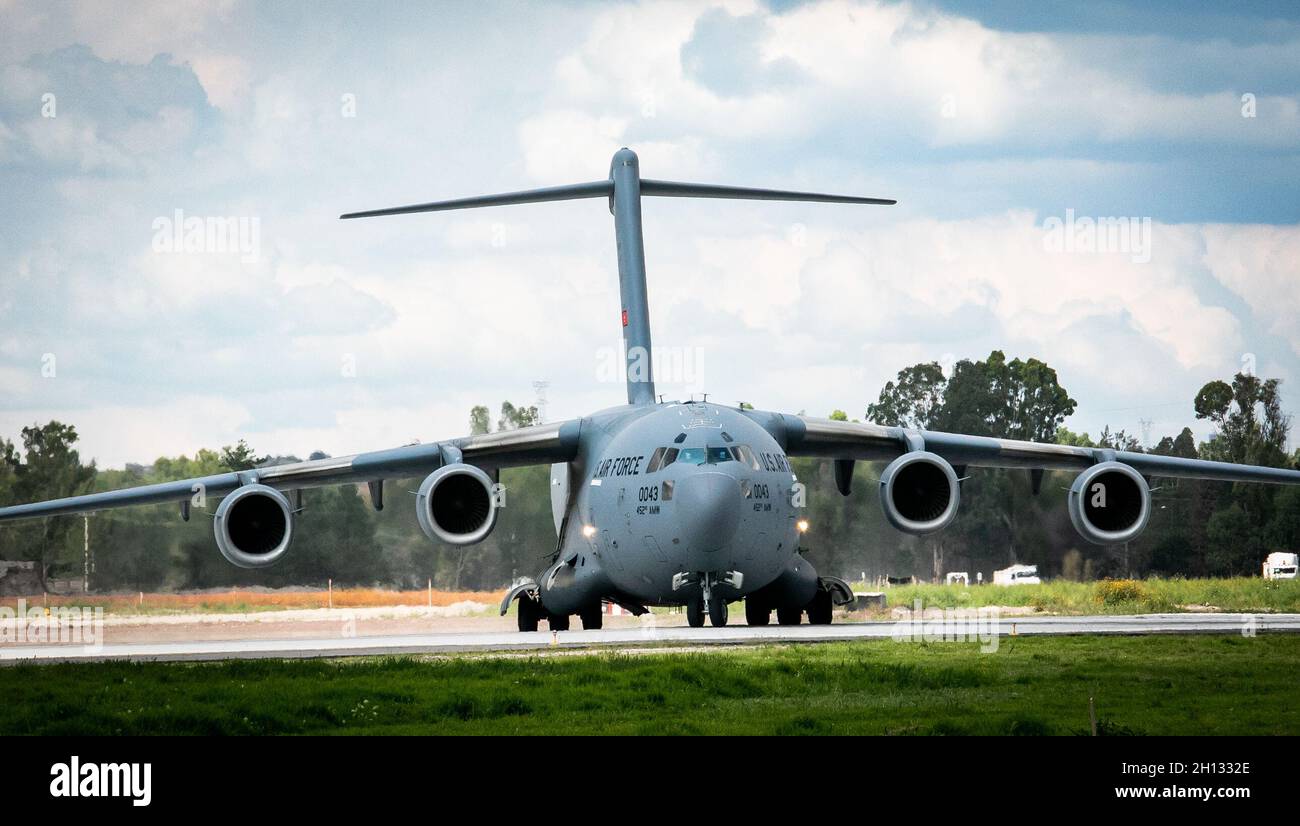 452nd air mobility wing hi-res stock photography and images - Alamy
