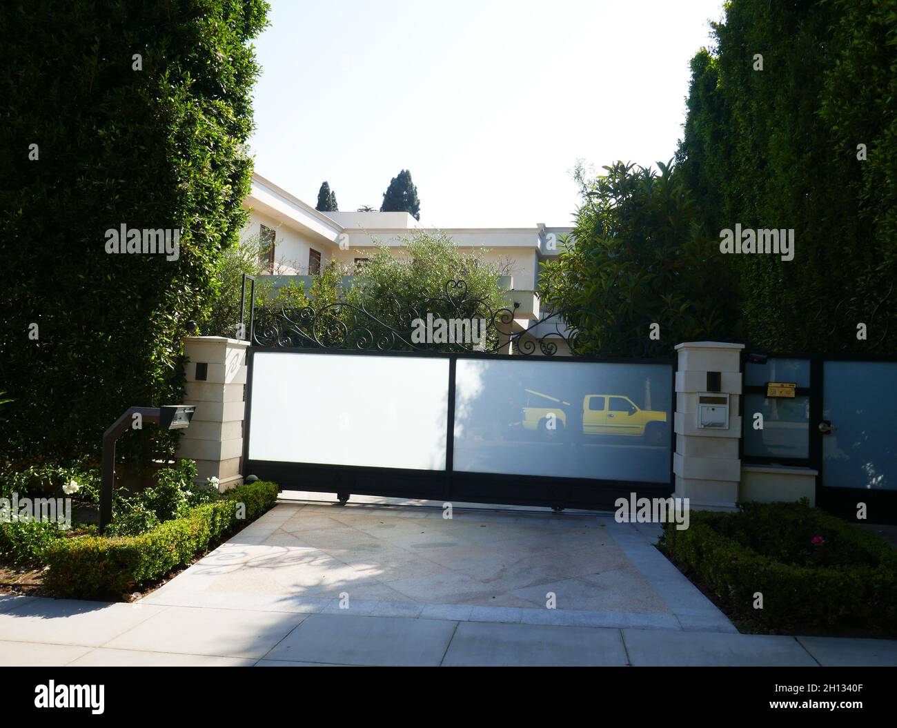 705 n rexford drive hi-res stock photography and images - Alamy