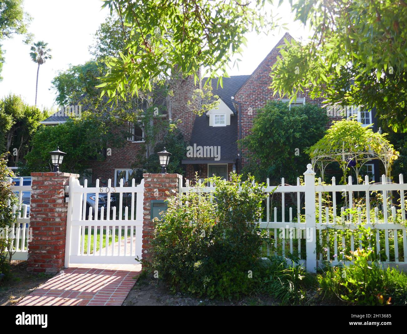 603 n beverly drive hi-res stock photography and images - Alamy
