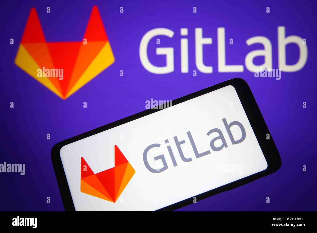 Gitlab logo hi-res stock photography and images - Alamy