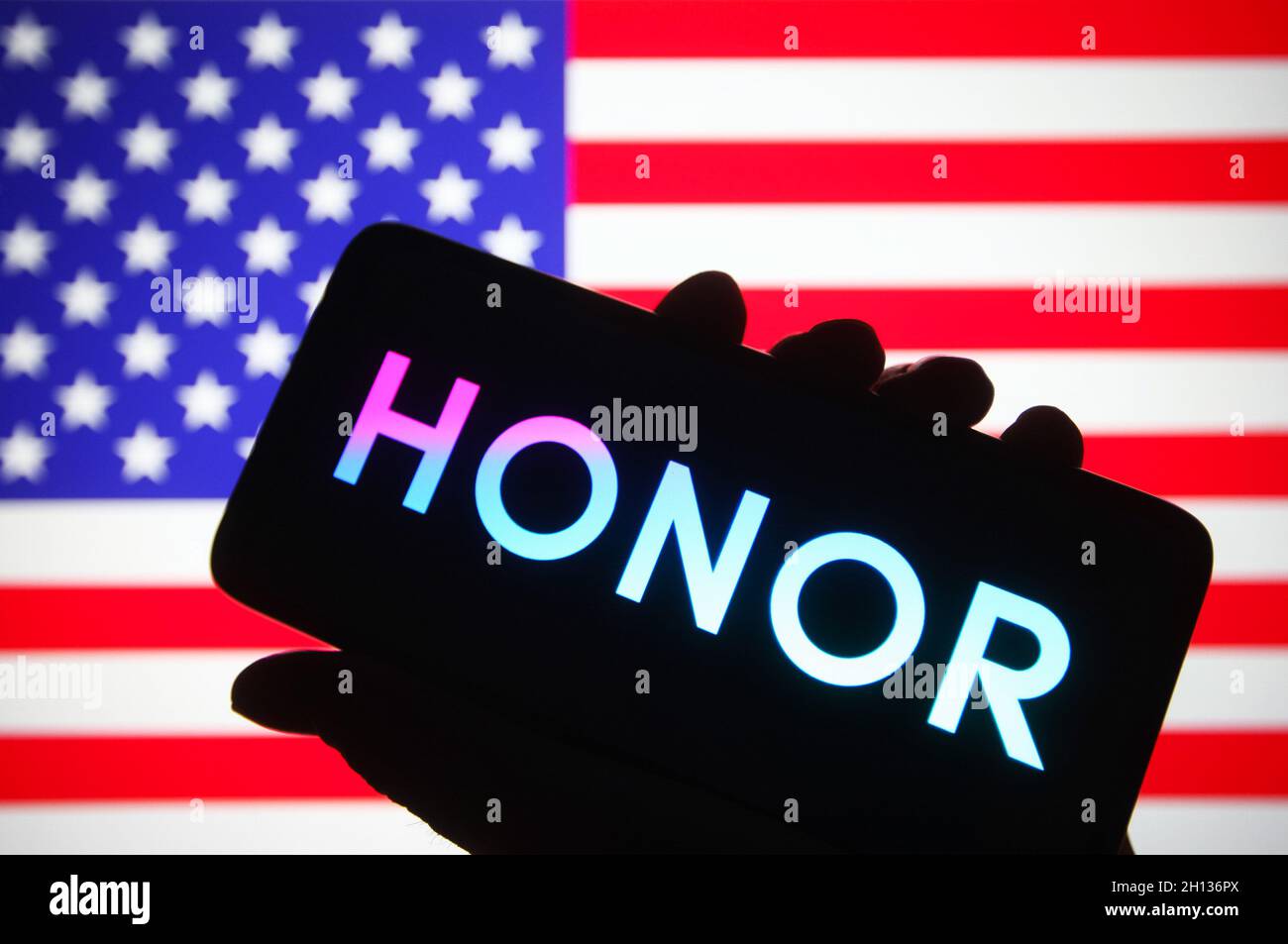 Honor logo hi-res stock photography and images - Alamy