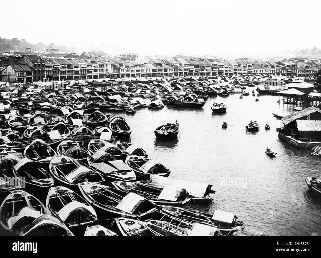 Boat Quay, Singapore in the 1920s Stock Photo - Alamy