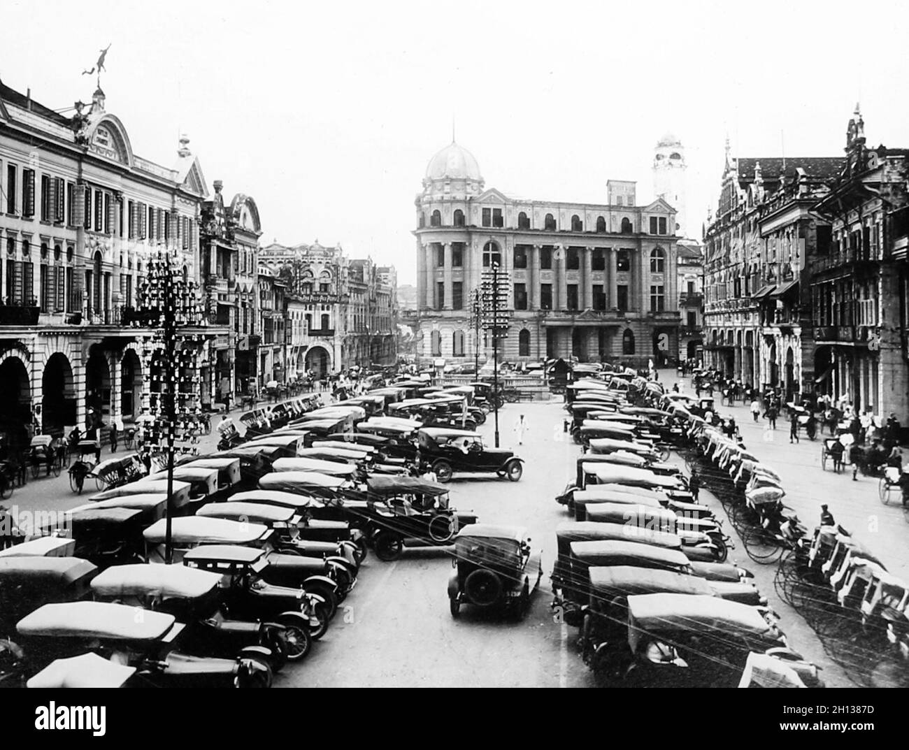 Raffles Square, Singapore in the 1920s Stock Photo - Alamy