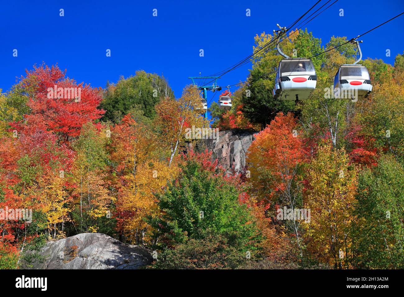 Funiculars at Mont Tremblant with autumn color leaf, Quebec, Canada ...