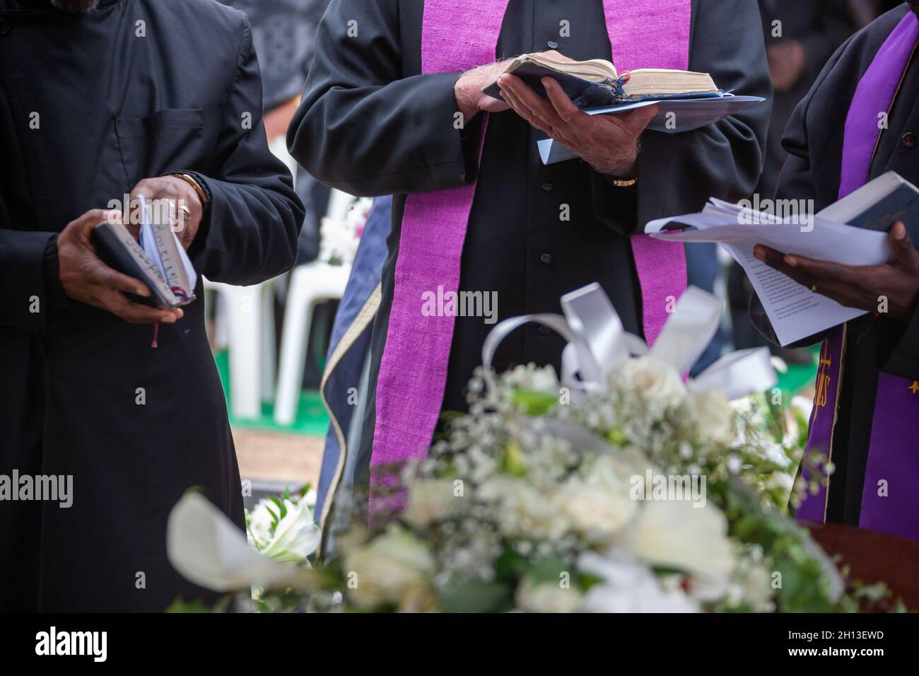Priest purple robe hi-res stock photography and images - Alamy
