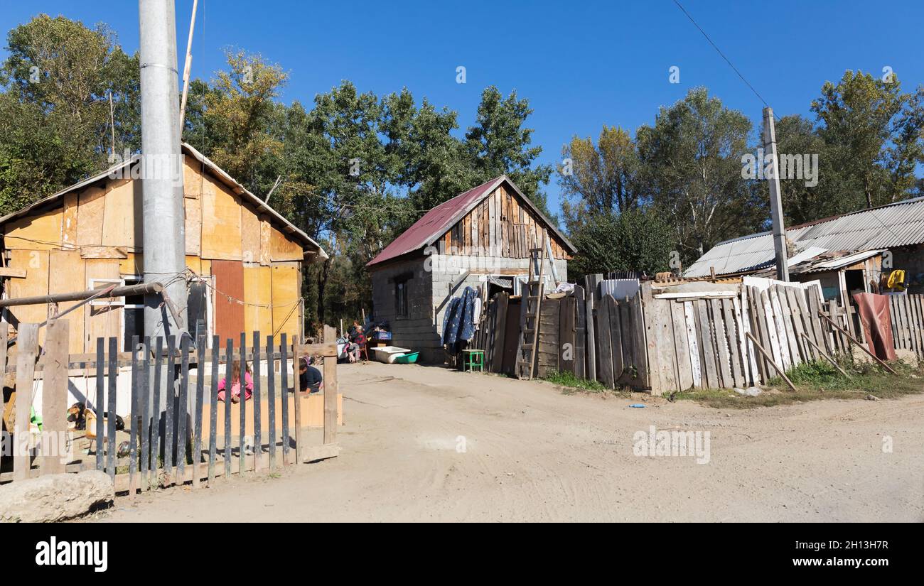 Gypsy slums hi-res stock photography and images - Alamy