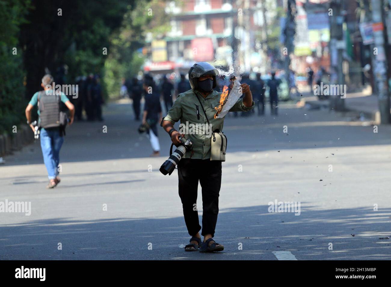 Non Exclusive: DHAKA, BANGLADESH - OCTOBER 15, 2021: Protesters ...