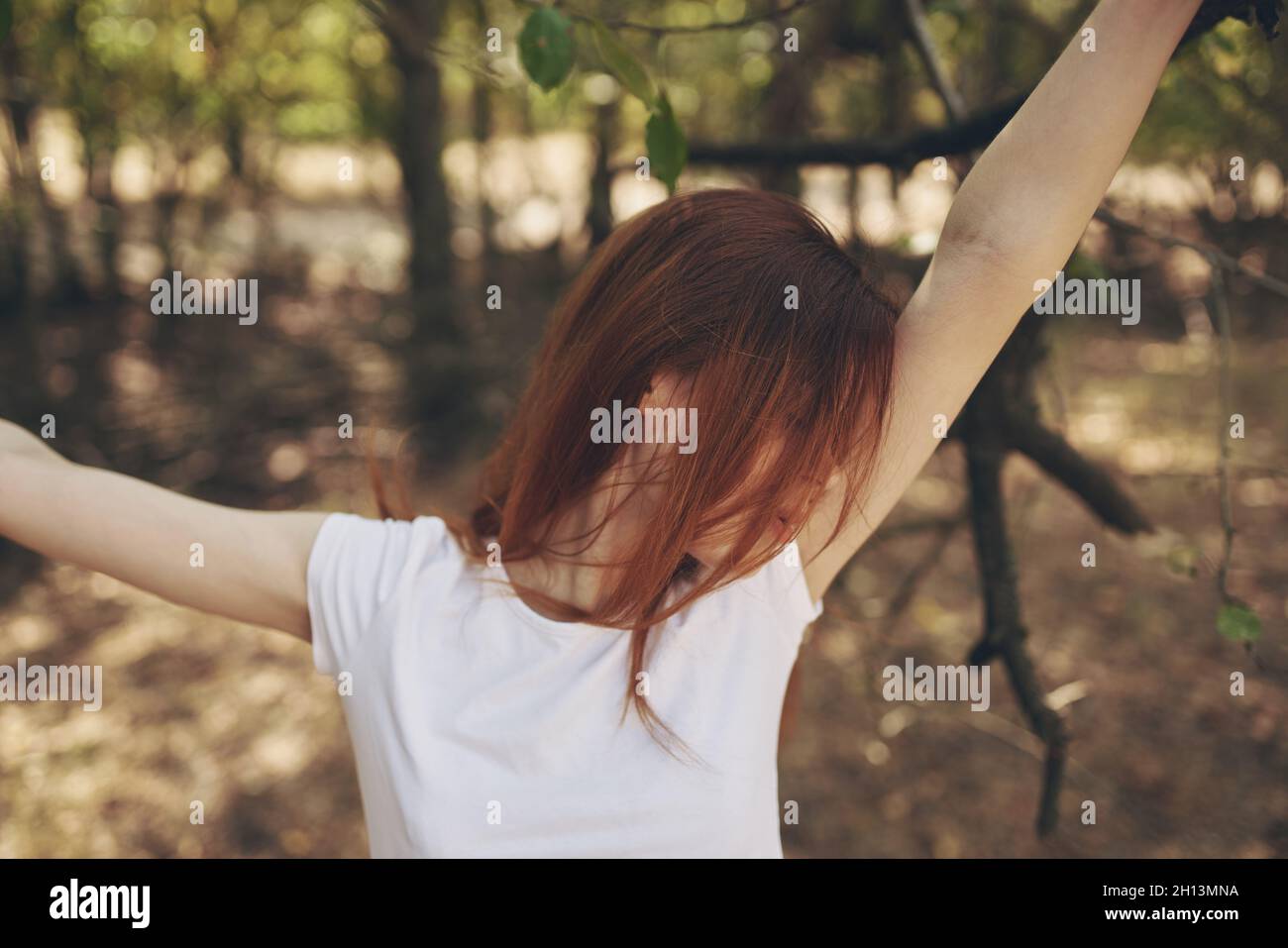 woman rest in the countryside landscape Stock Photo - Alamy