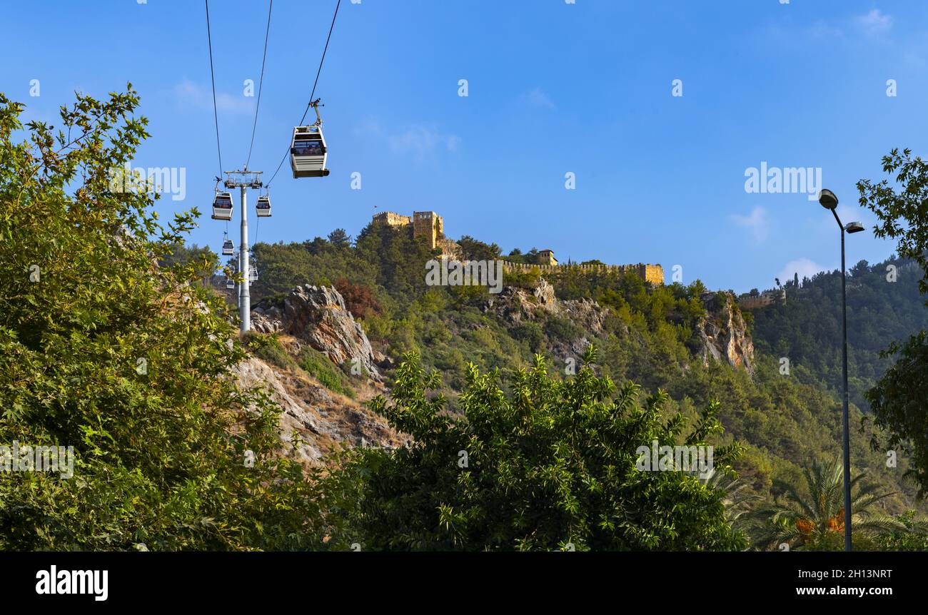Cable car leading to the Alanya castle Stock Photo - Alamy