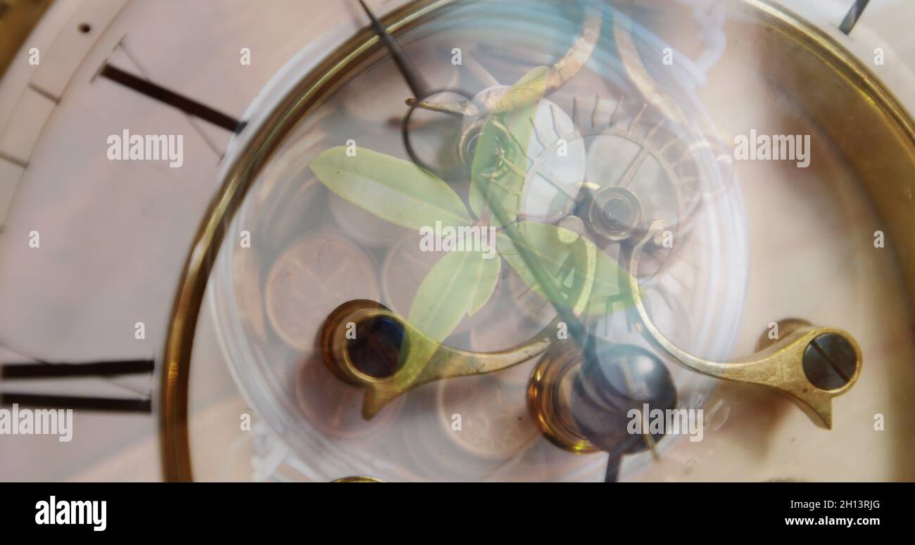 Digital bank clock hi-res stock photography and images - Alamy