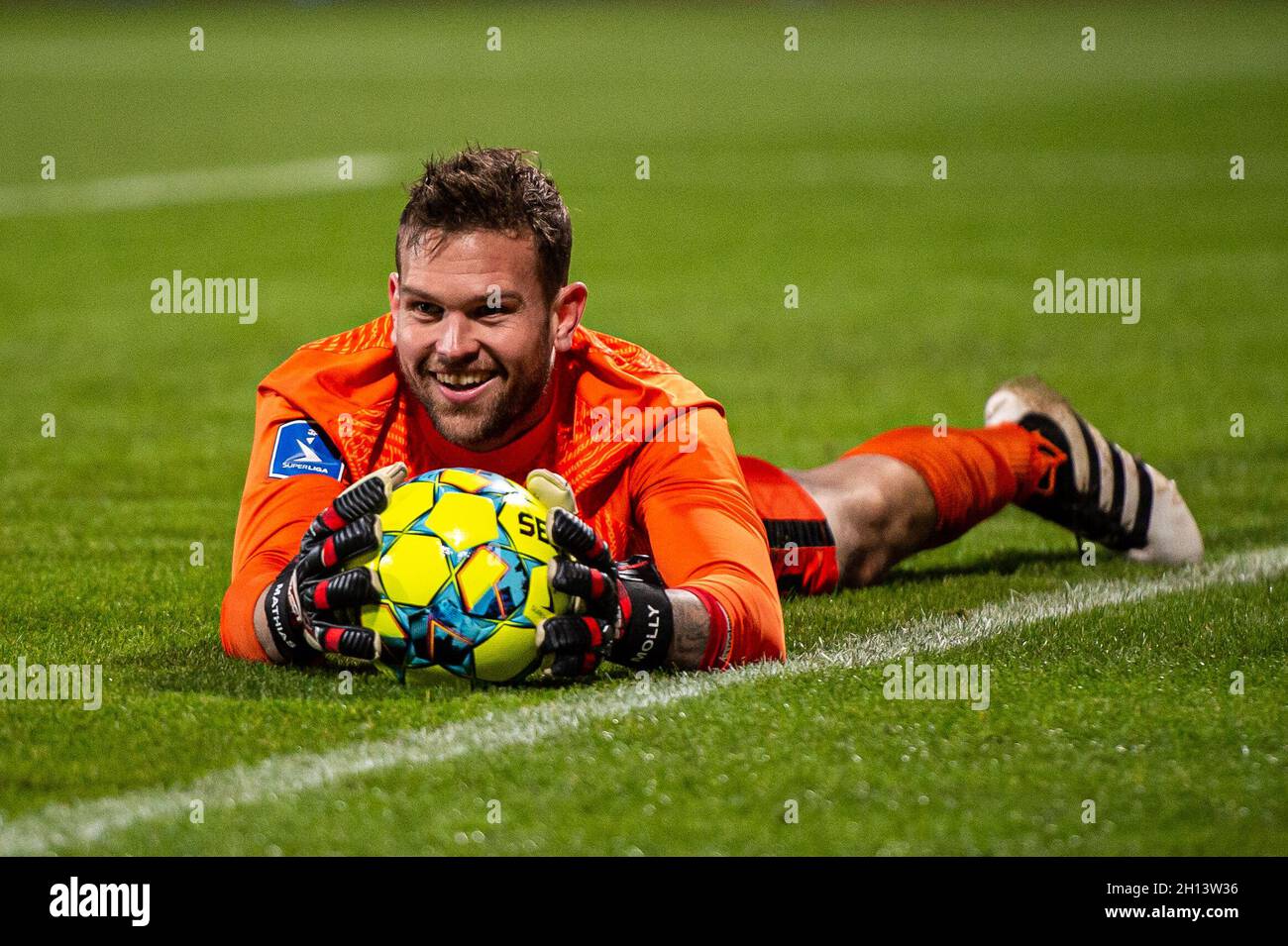 Goalkeeper mikkel andersen hi-res stock photography and images - Alamy