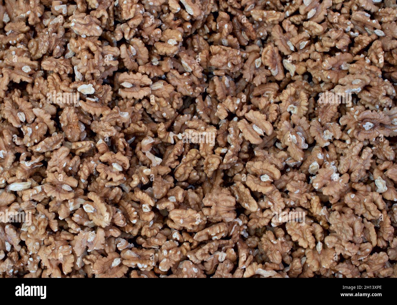 Real food background: peeled walnuts. Close-up, veiw from above Stock ...