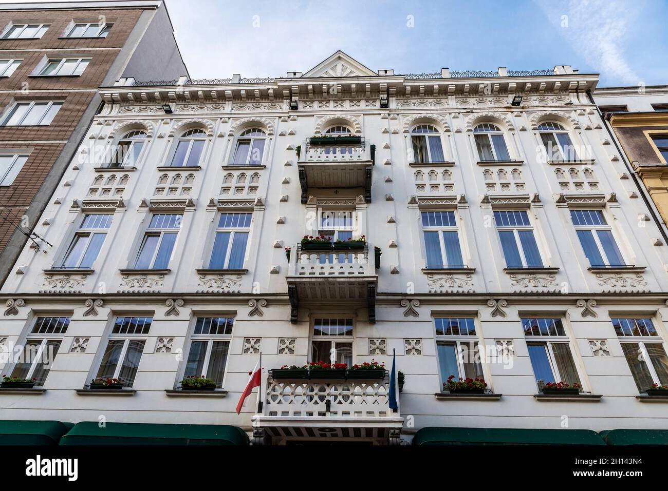 Old classic building hi-res stock photography and images - Alamy