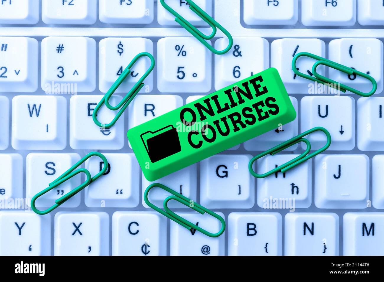 Conceptual caption Online Courses. Word Written on Revolutionizing ...