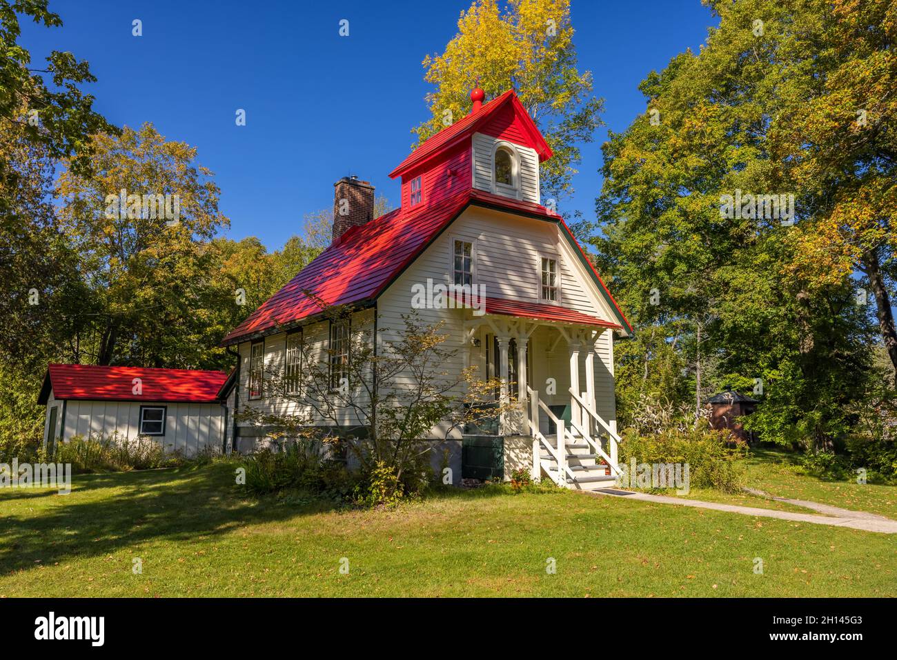Light range hi-res stock photography and images - Alamy