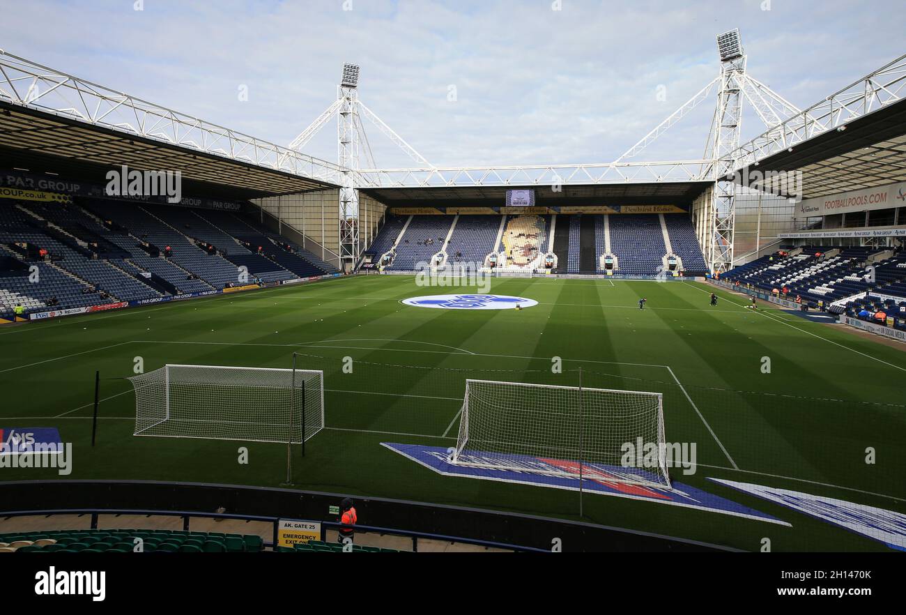 Derby stadium general hi-res stock photography and images - Alamy