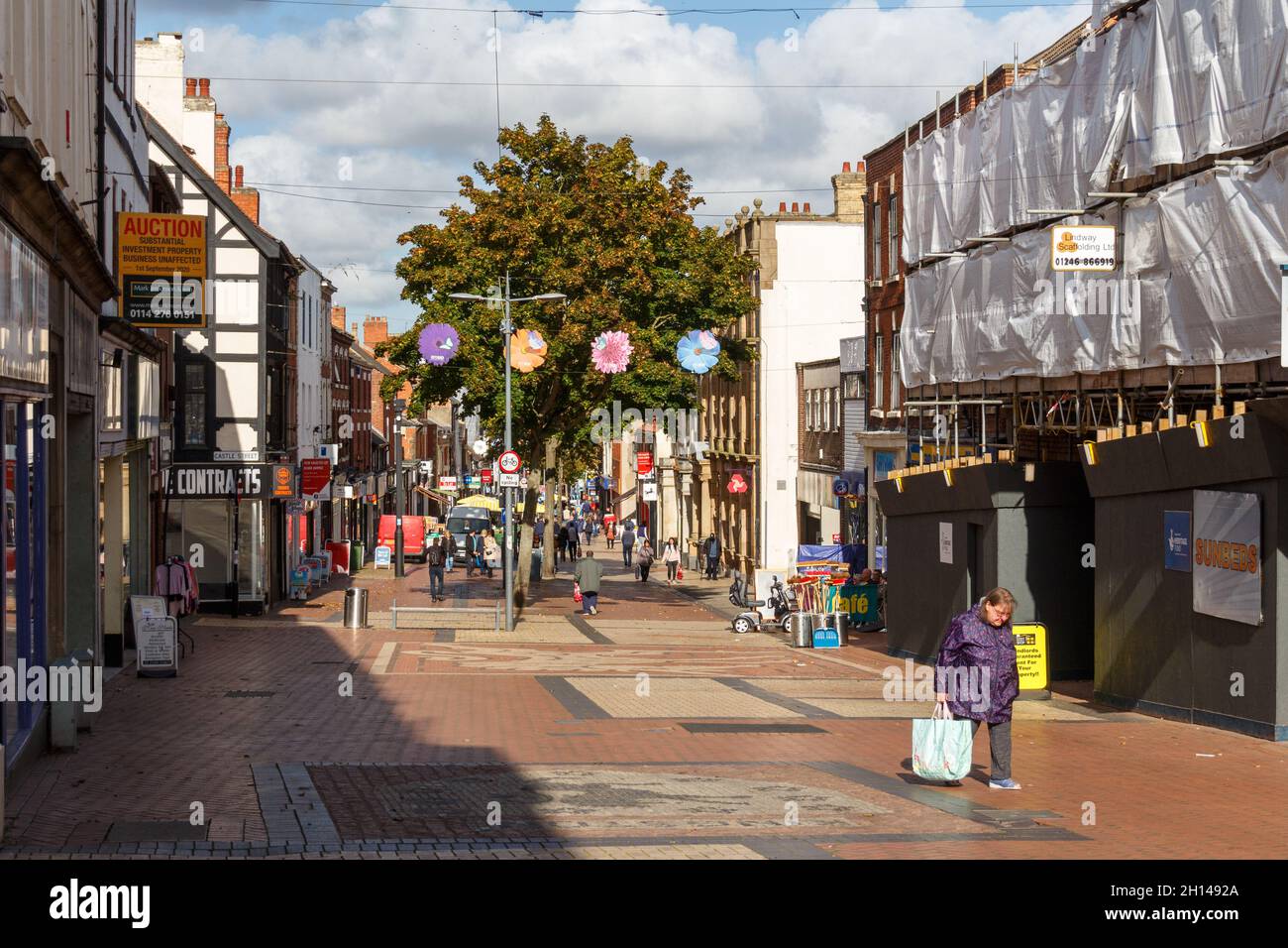 Market stalls, Bridge Street, Worksop Stock Photo - Alamy