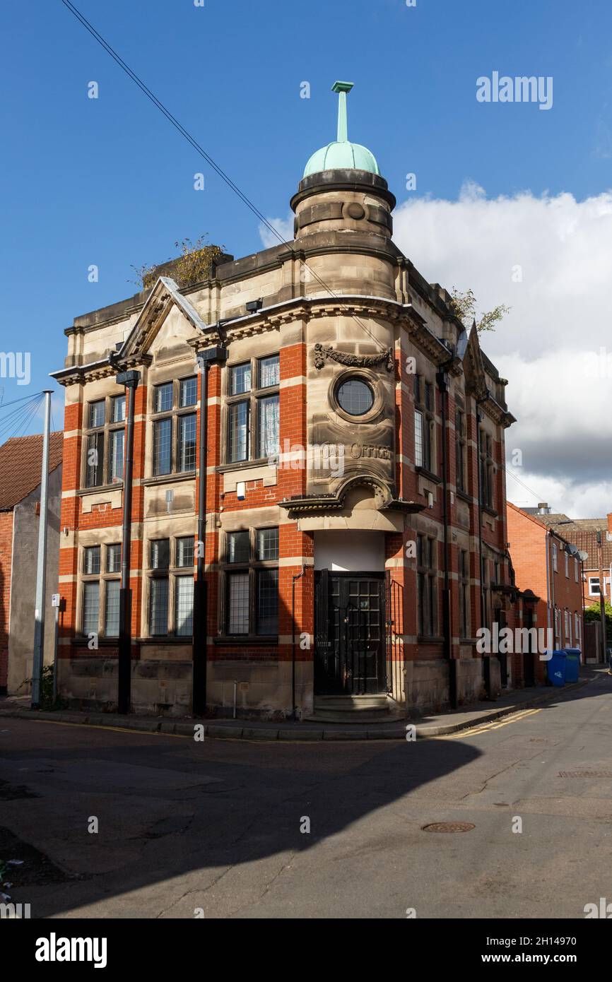The former gas offices, Worksop Stock Photo - Alamy