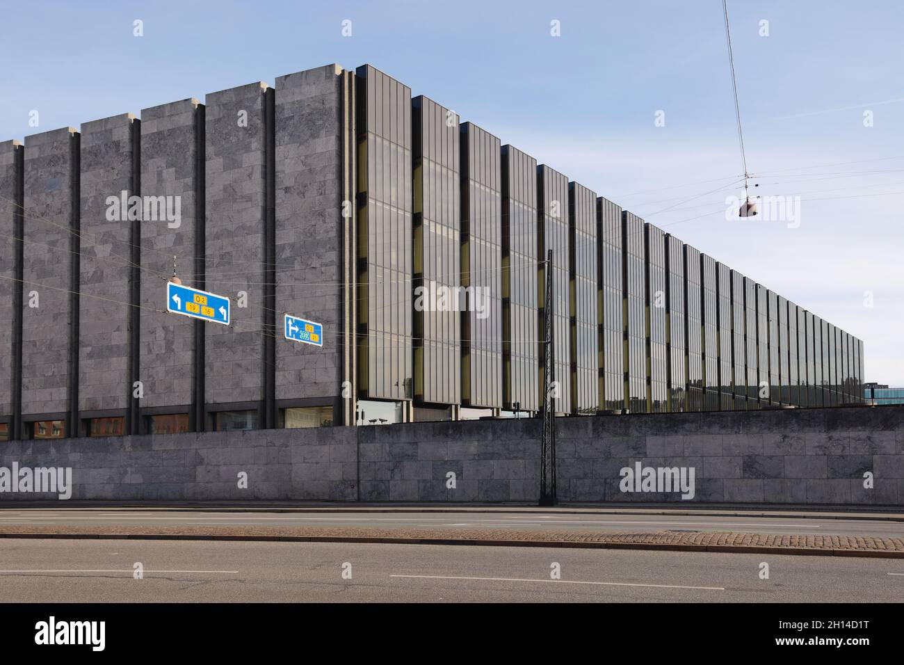 Danmarks nationalbank building hi-res stock photography and images - Alamy