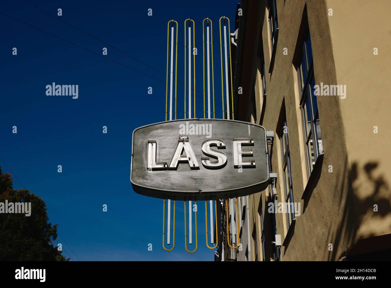 2021 neon hi-res stock photography and images - Alamy