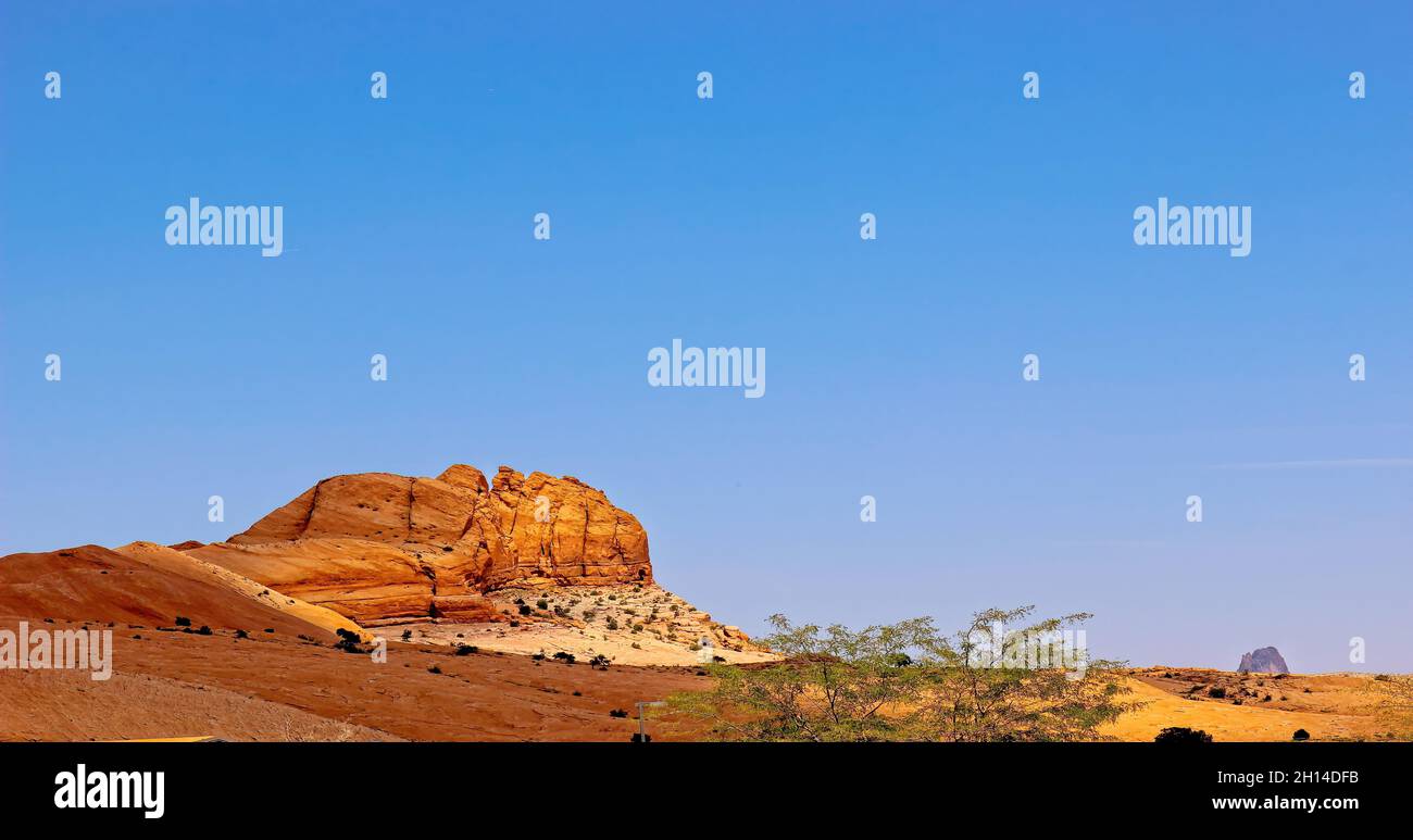 Rock Outcropping In Southwest High Desert Stock Photo - Alamy